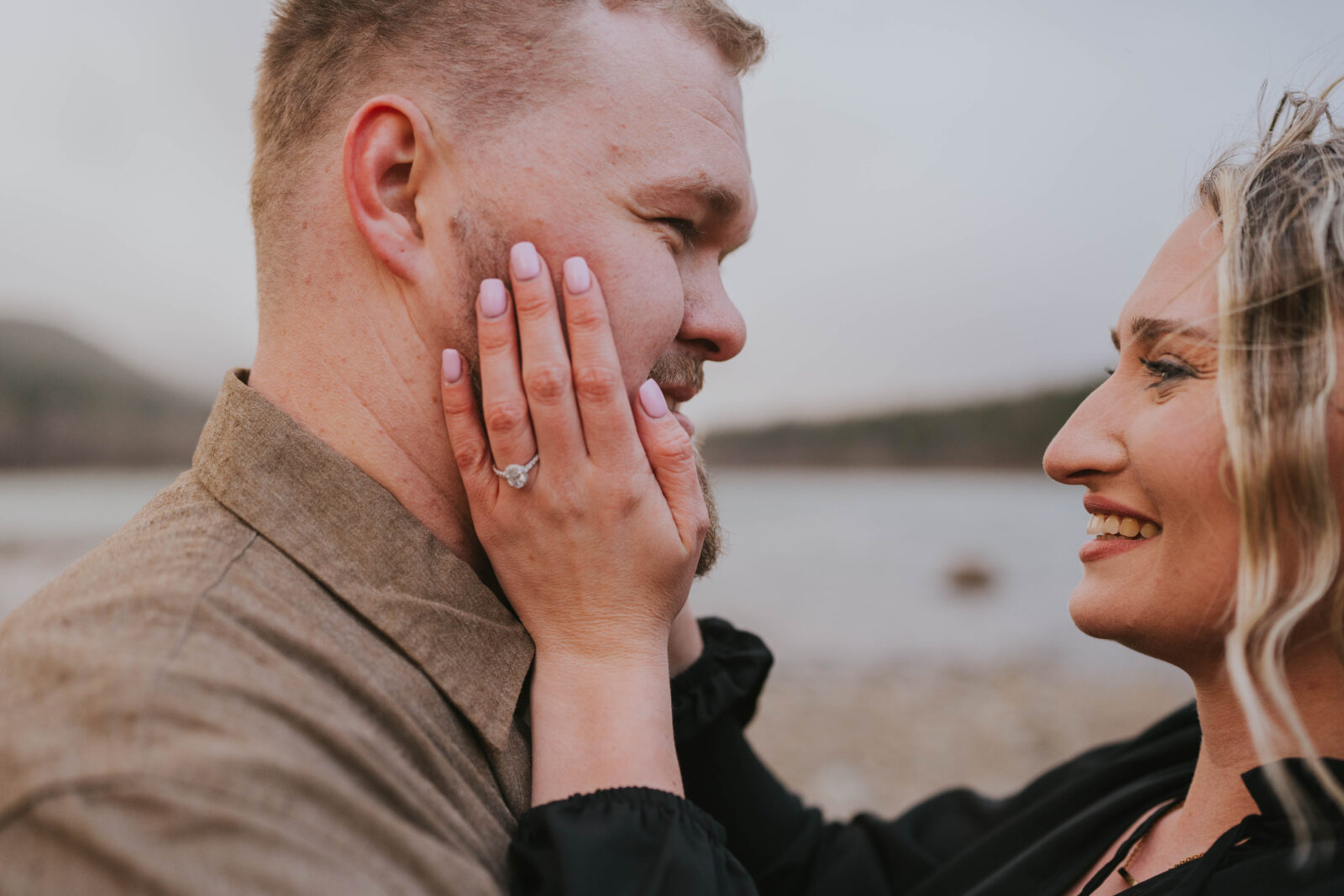 Rattlesnake Lake Proposal - Pacific Northwest Elopement Photographer