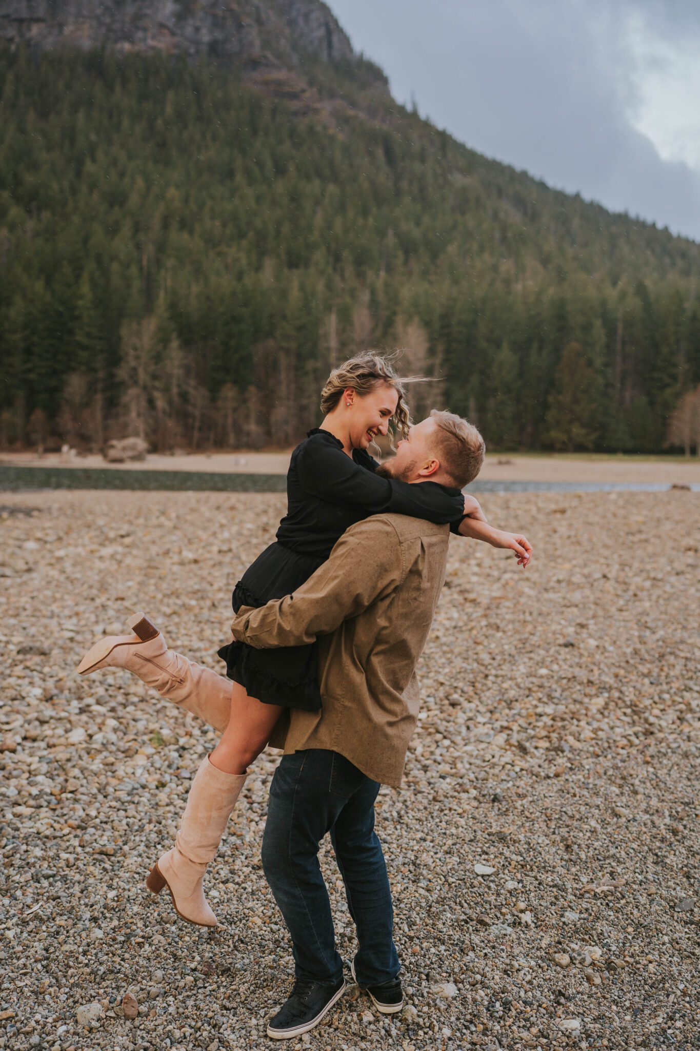 Rattlesnake Lake Proposal - Pacific Northwest Elopement Photographer