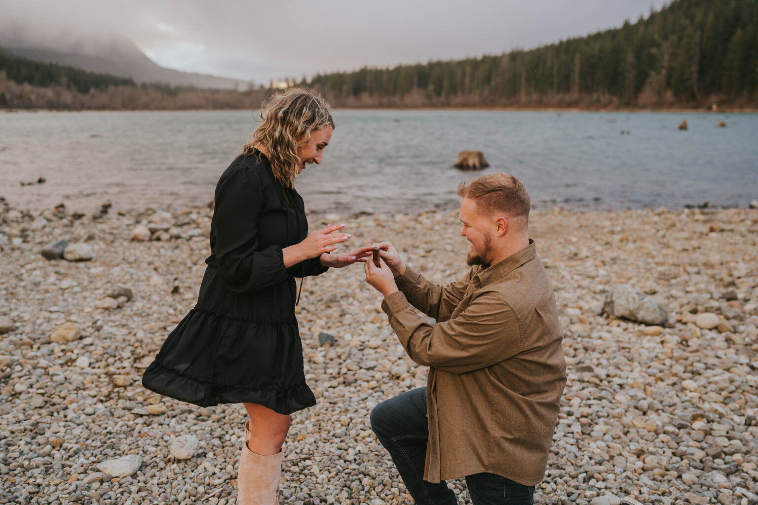 Rattlesnake Lake Proposal - Pacific Northwest Elopement Photographer